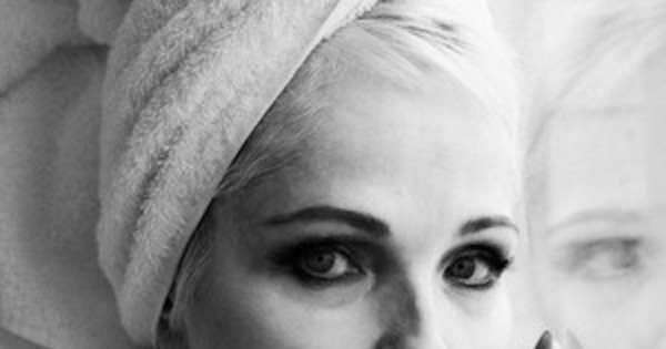 Ellen Barkin 60 Looks Fabulous In Unretouched Violet Files Photo Shoot—see The Pics E News